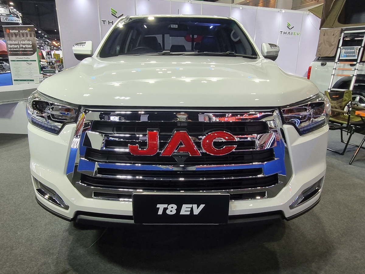 JAC T8 EV, 100% electric pickup truck, the first Thai car for sale, distance 330 km, starting ...